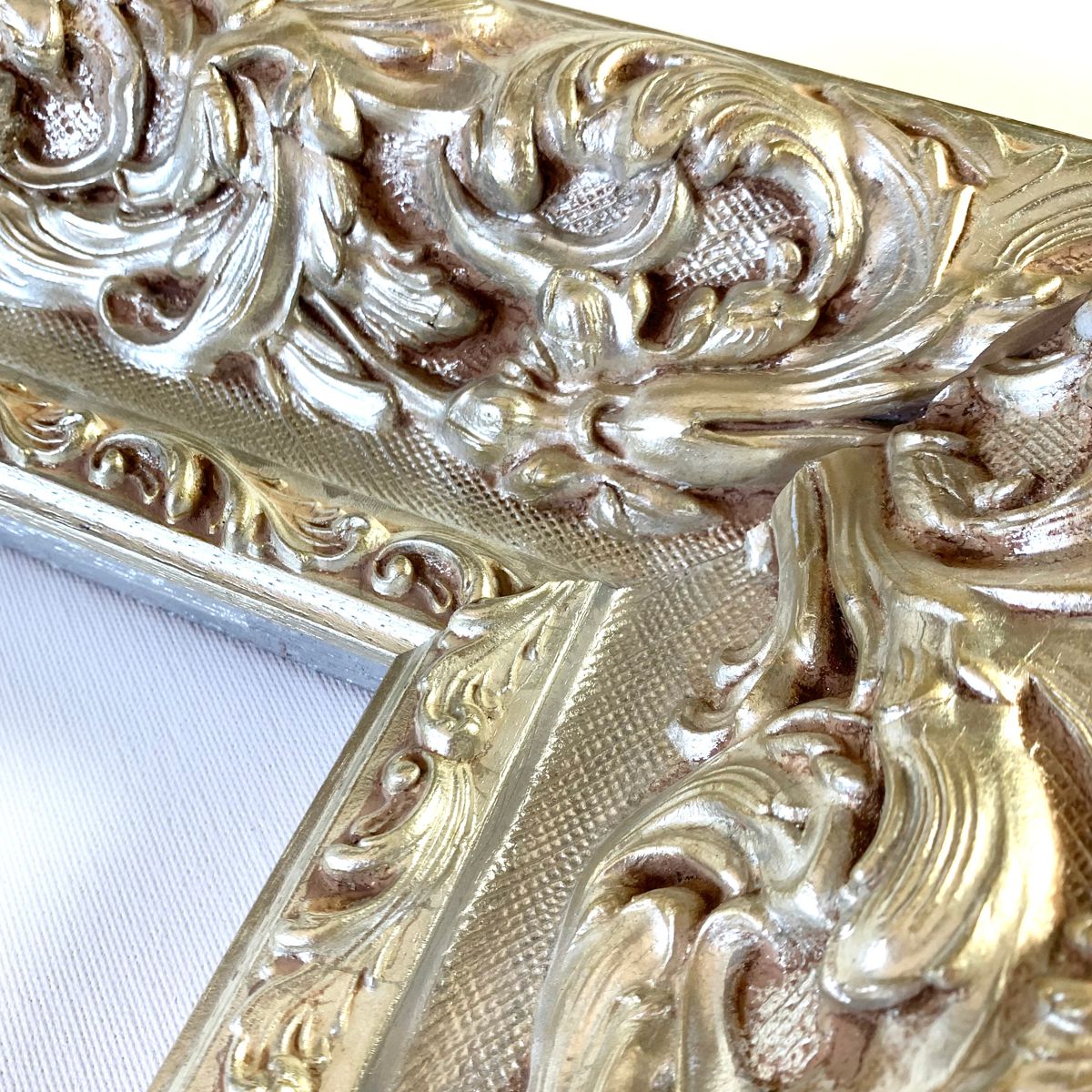 Rama do obrazu gruba rzeźbiona szampan ornament SA29